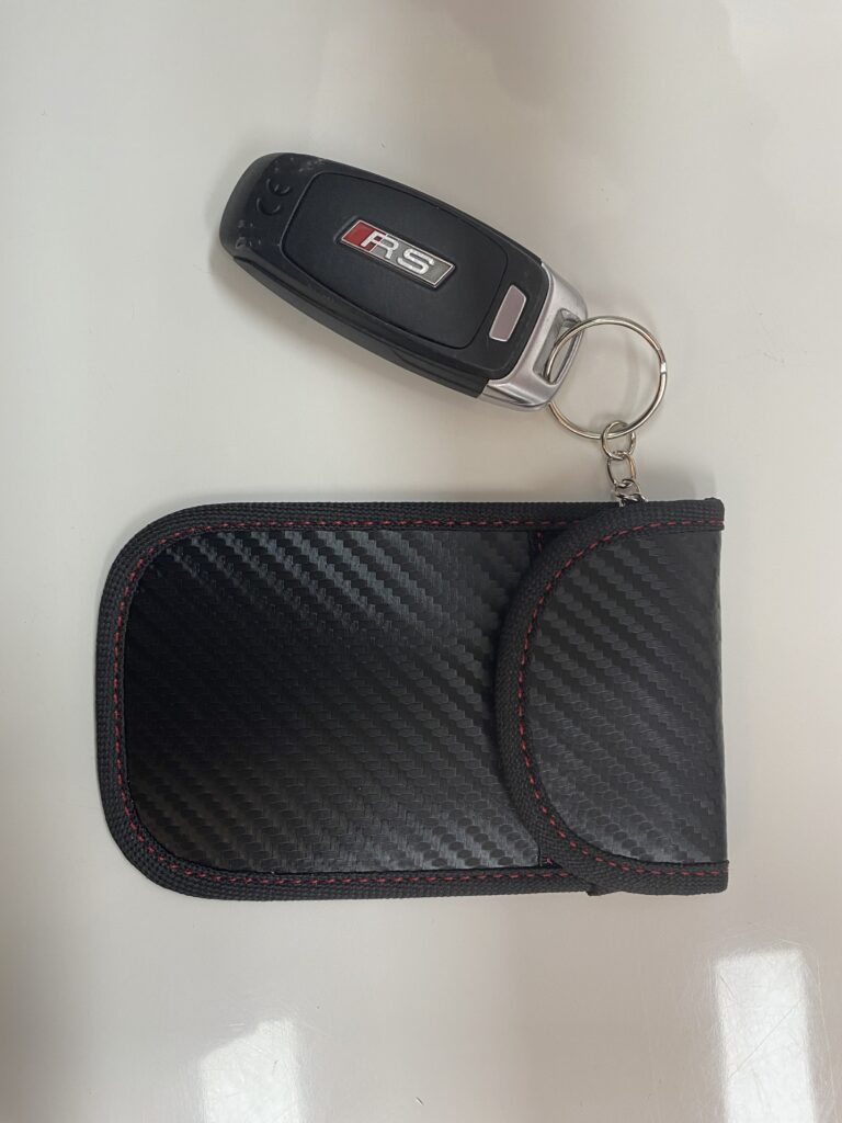 RFID Key Pouch - Autofidelity